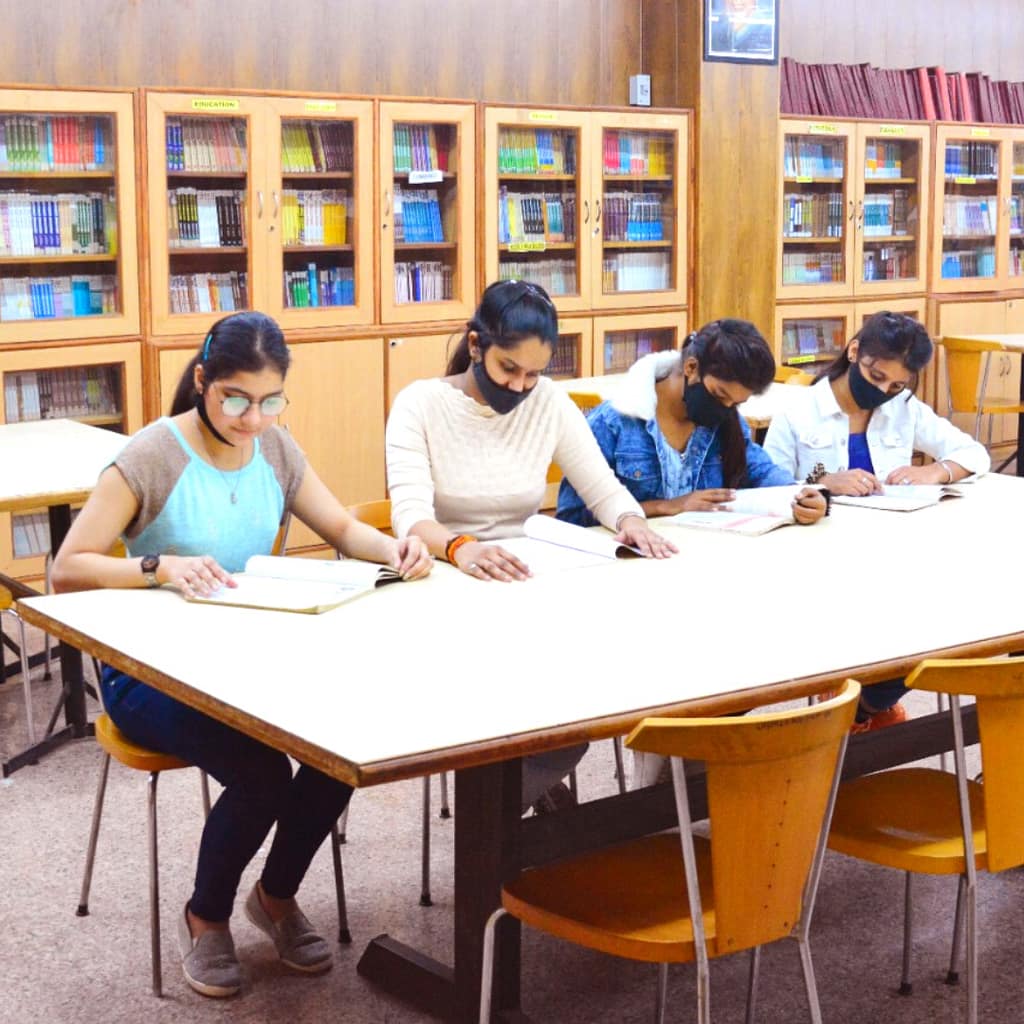 Campus - LLDIMS Delhi